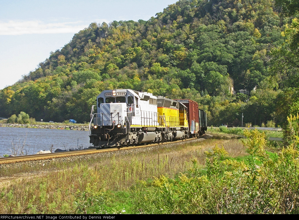 Citx 3089, CP's River Sub.
